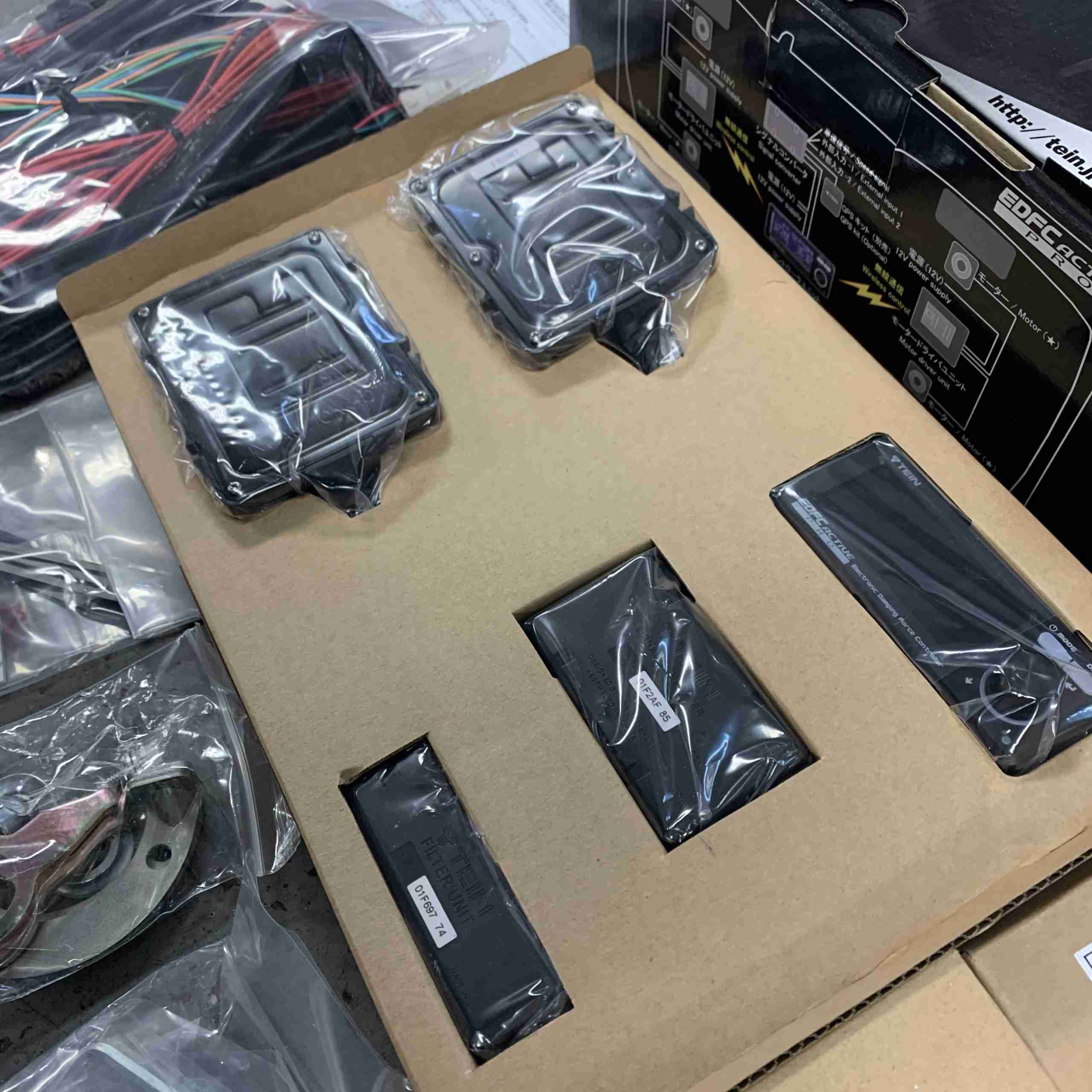 Universal – TEIN EDFC Active PRO (Electronic Damping Force Controller ...