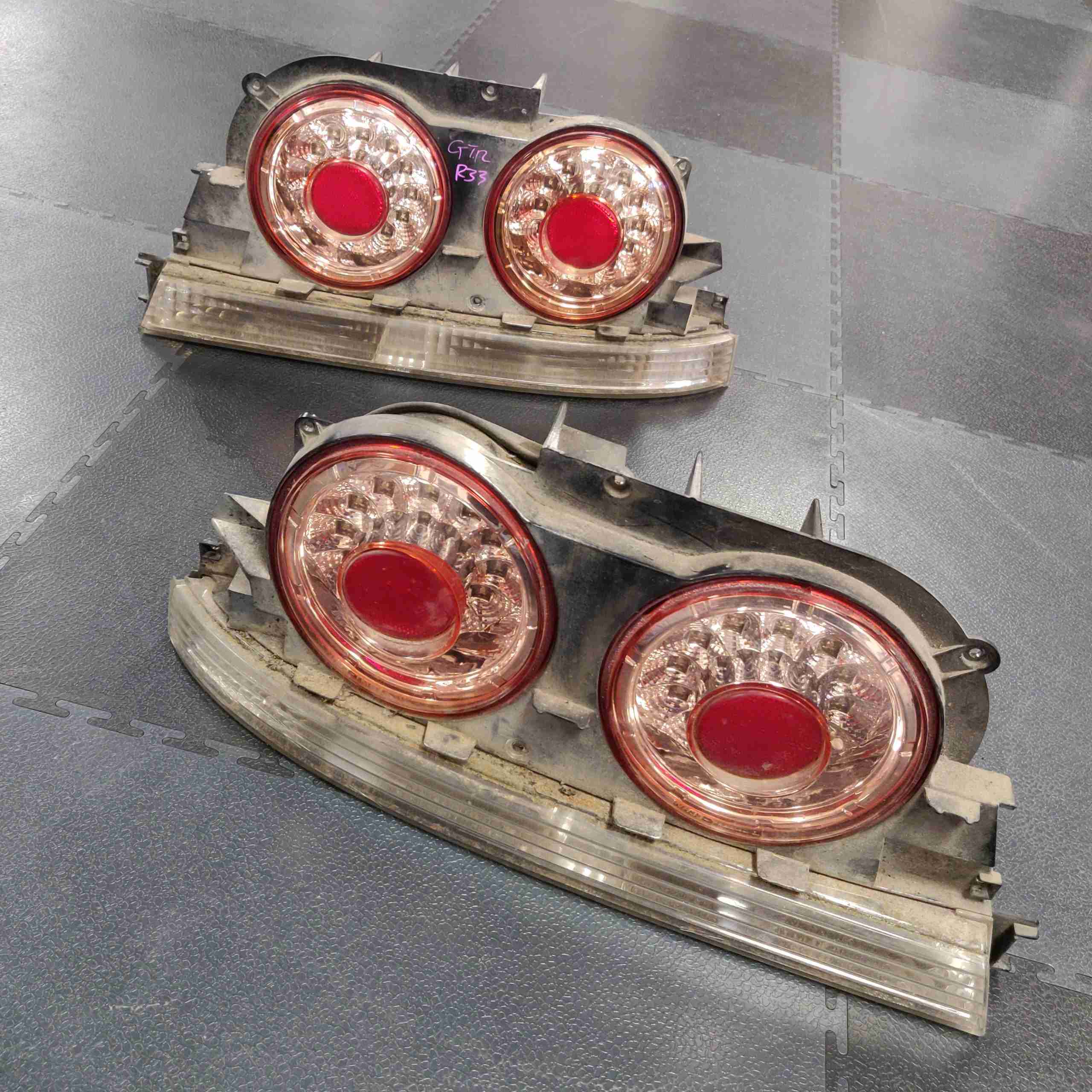 Nissan Skyline R33 GTS / GTR - Aftermarket Rear Lights - Pair - Jap ...